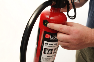 QuickFire™ XR Fire Extinguisher Trainer System – LION QuickFire